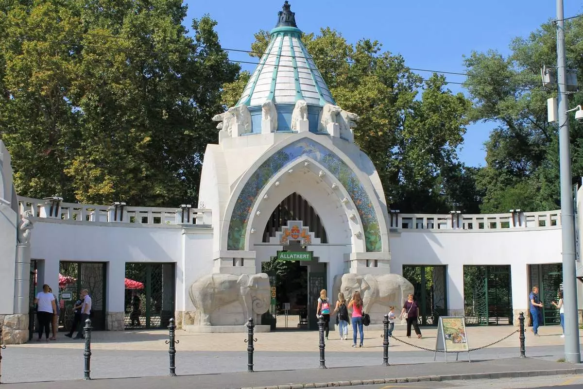 Zoo en Budapeŝto.