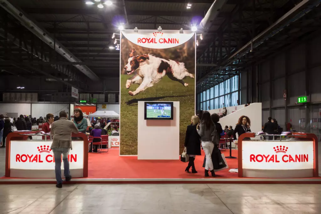 Royal canin chen manje